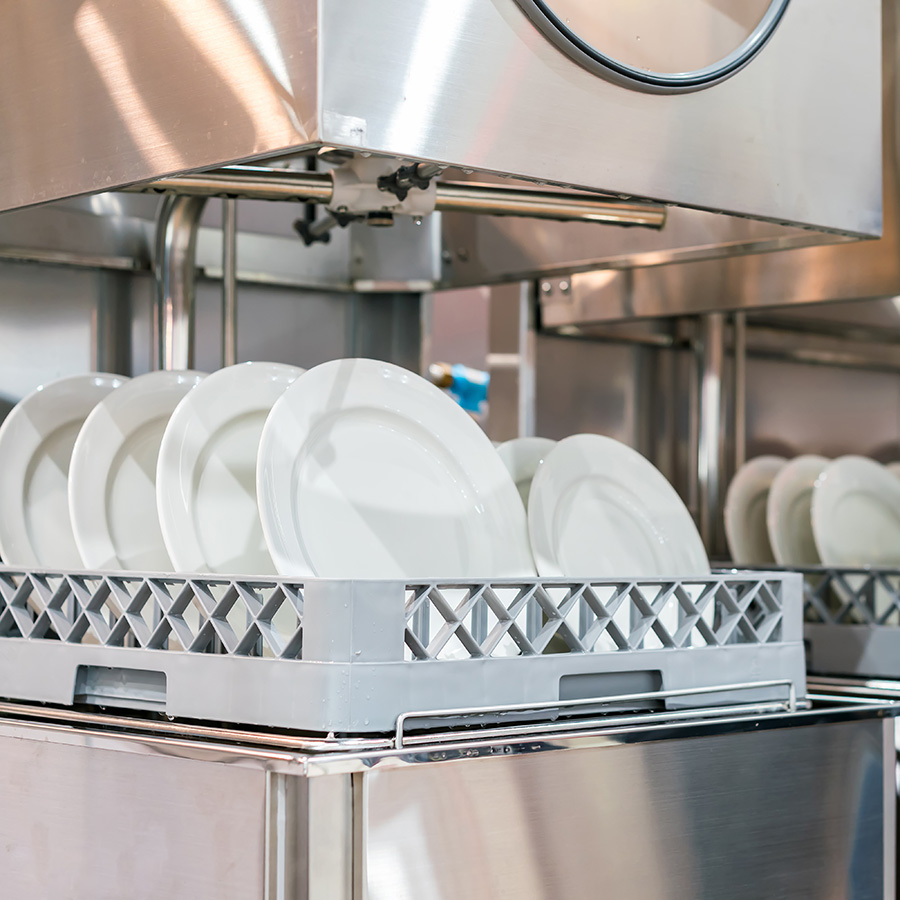 Industrial Dishwashers Keep Food Service Flowing | KNF