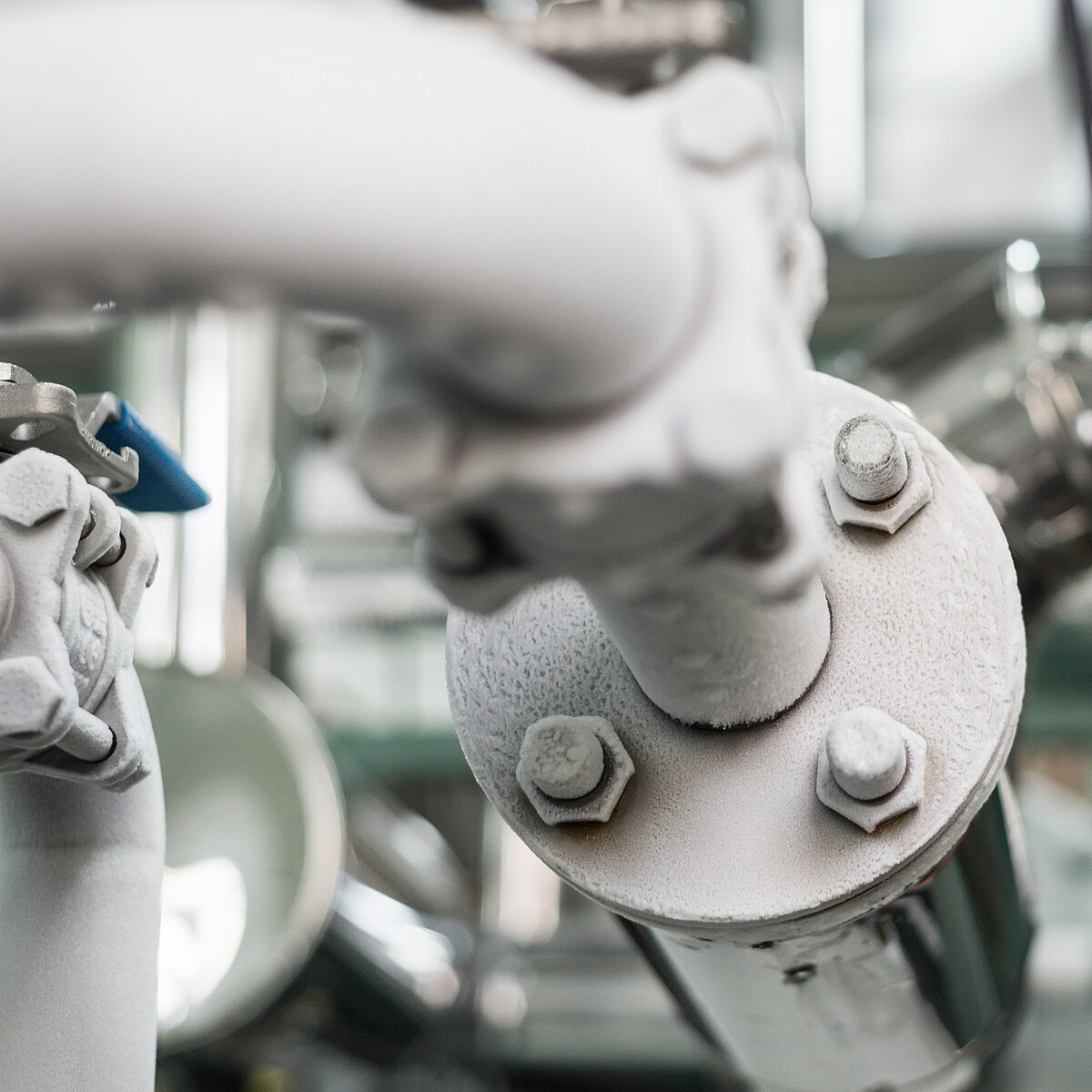 KNF Pumps Push the Boundaries of Cryotechnology | KNF